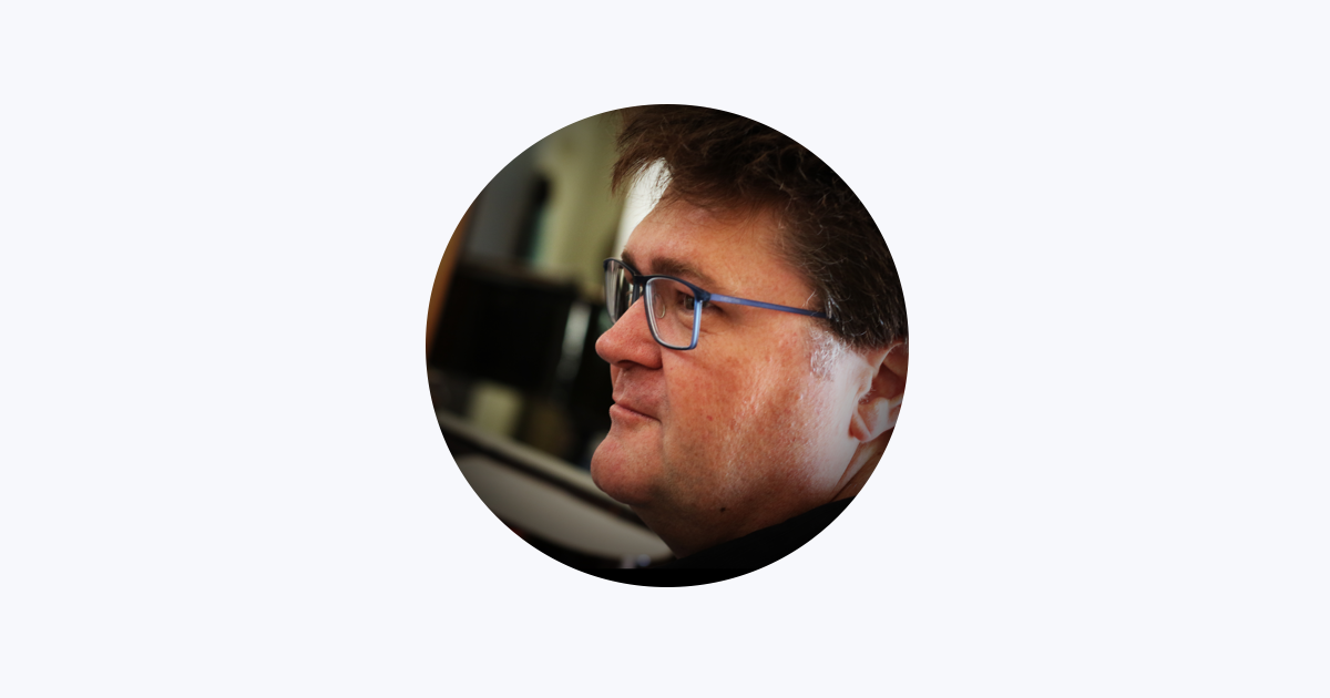‎Riaan Eloff — Apple Music