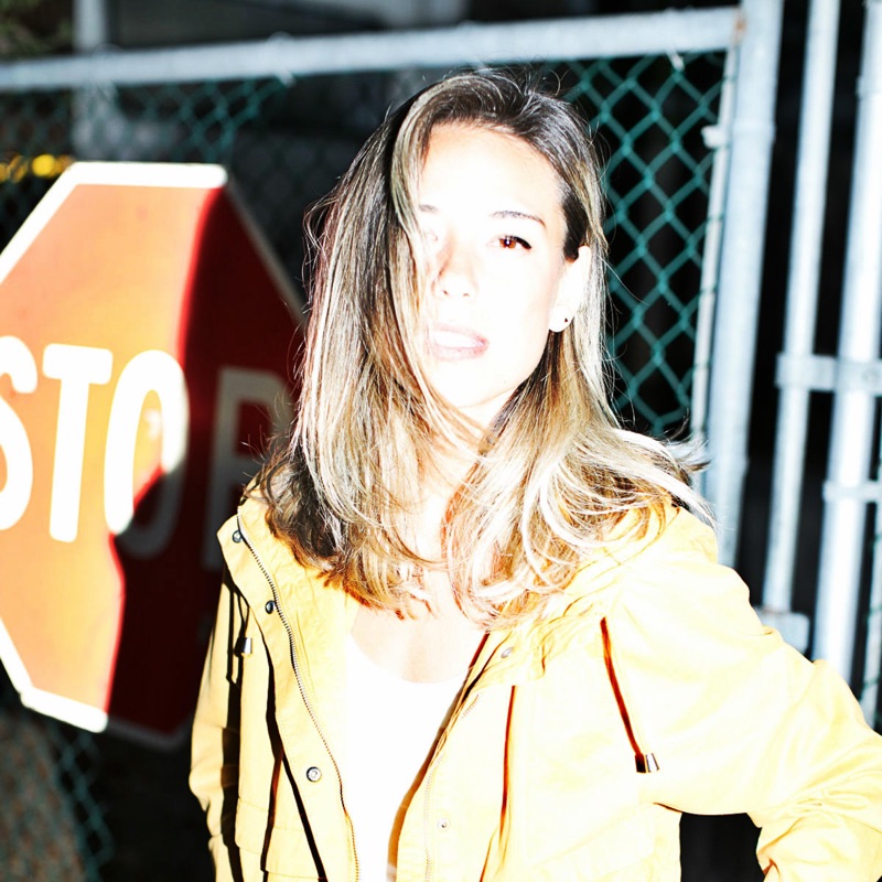 Surface Anatomy - Lisa Ritchie: Song Lyrics, Music Videos & Concerts