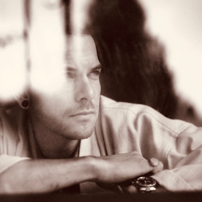 Julian Jones concert - Sheffield, Courtyard Cafe Bar, May 30, 2025, 8: ...