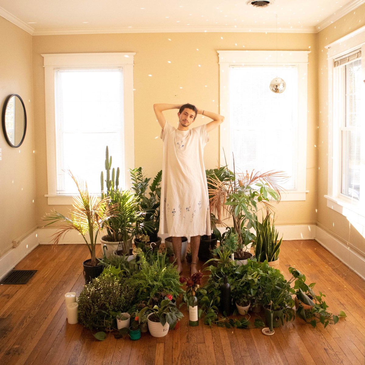 ‎Ethan's Imaginary Friends - Album by Ethan Schuster - Apple Music