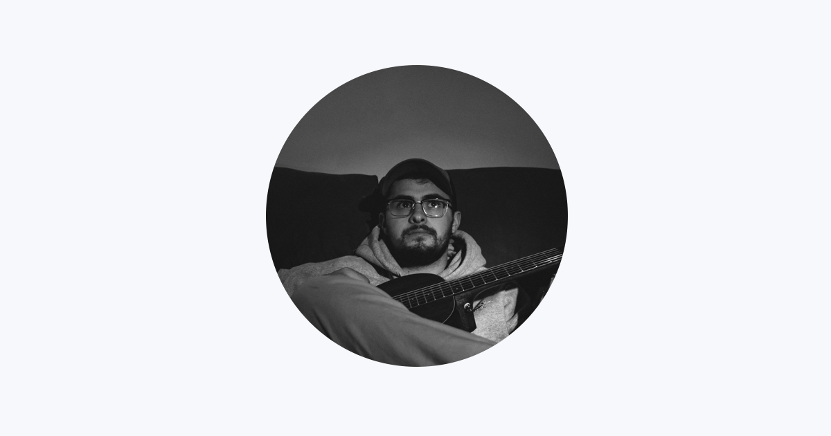 ‎L I L Y en Apple Music