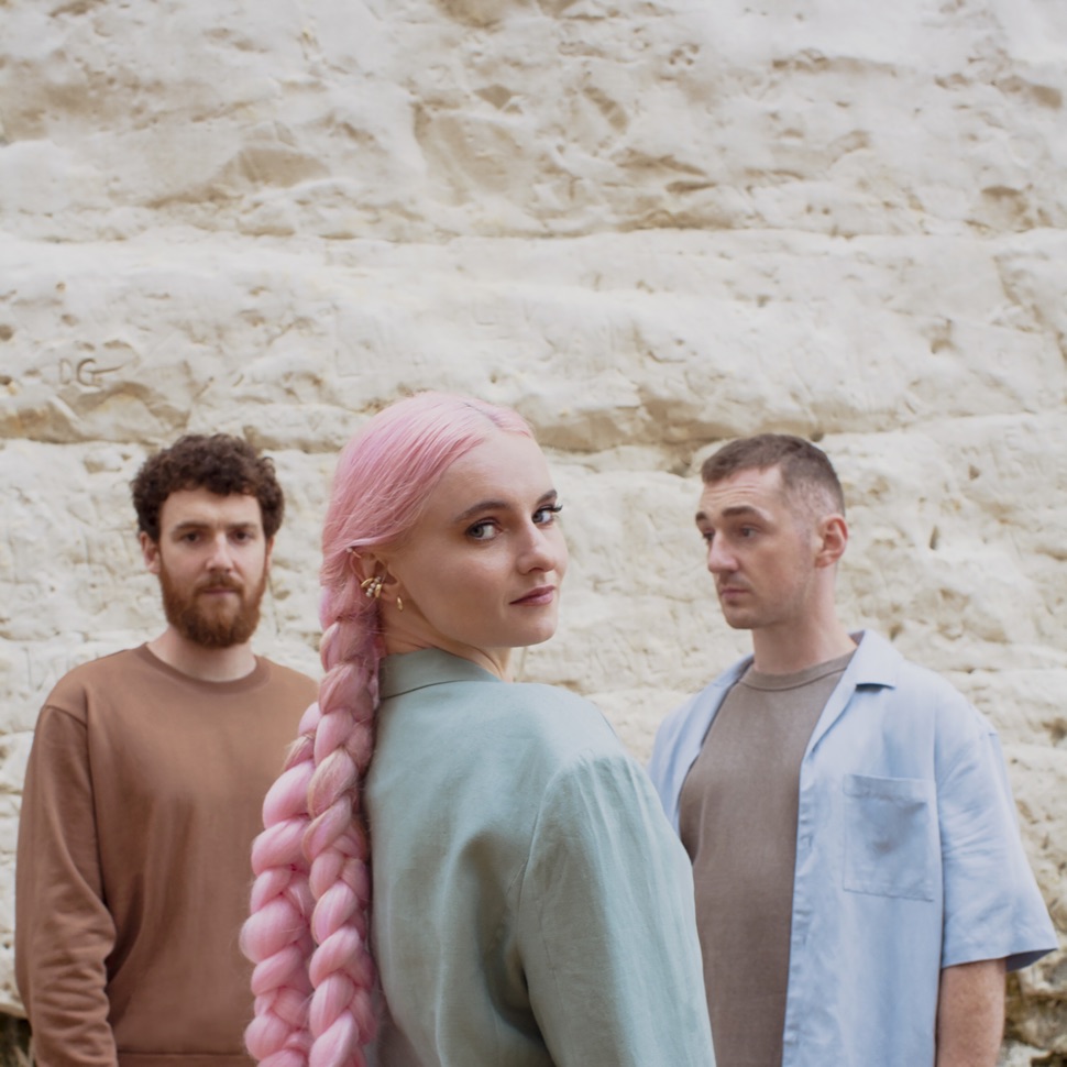 CLEAN BANDIT FT SHARNA BASS songs and albums | full Official Chart history