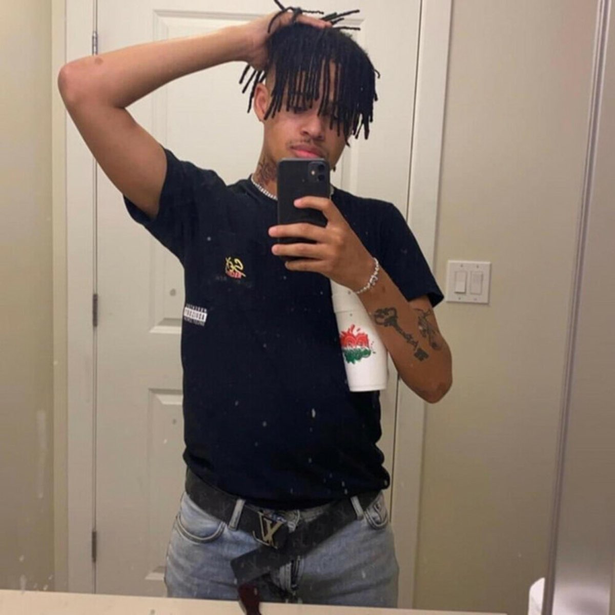 ‎Crushing On Leah - Single - Album by Summrs International - Apple Music