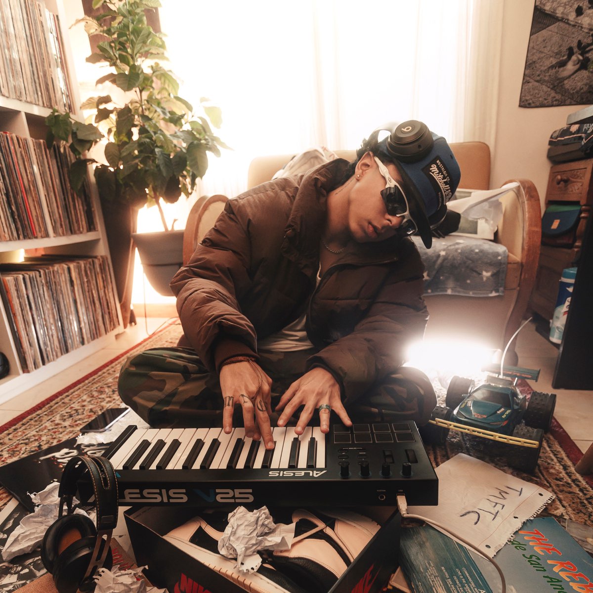 ‎Tesis by Moncas on Apple Music