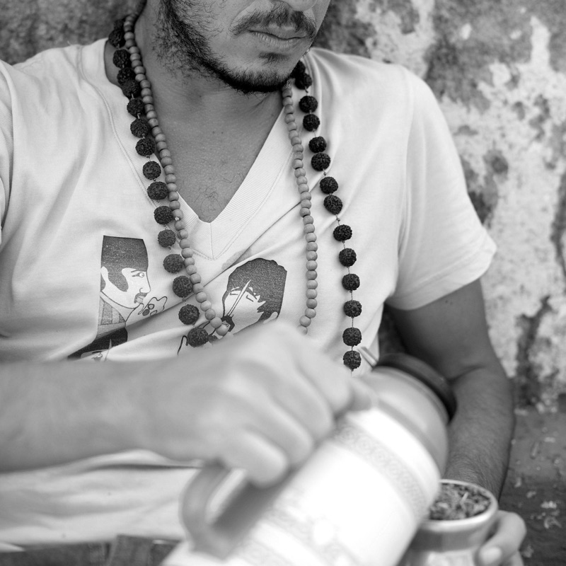 La hoja que queda - Martin Cohen: Song Lyrics, Music Videos & Concerts