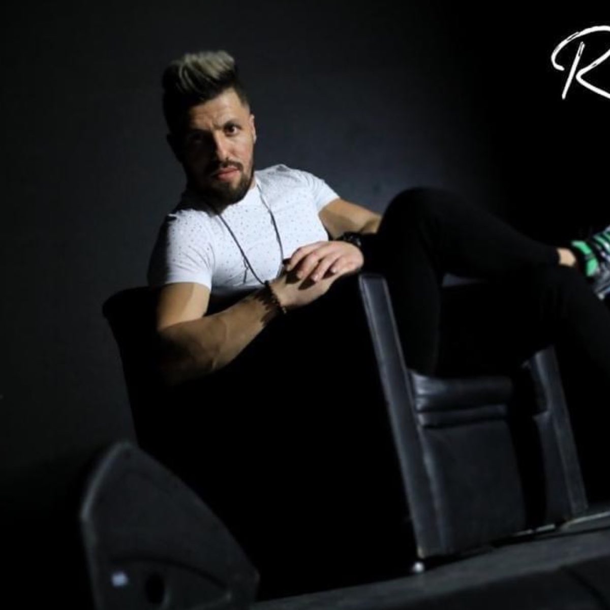 ‎توحشتك يا العقرب (feat. Manini Sahar) - Single - Album by Redouane ...