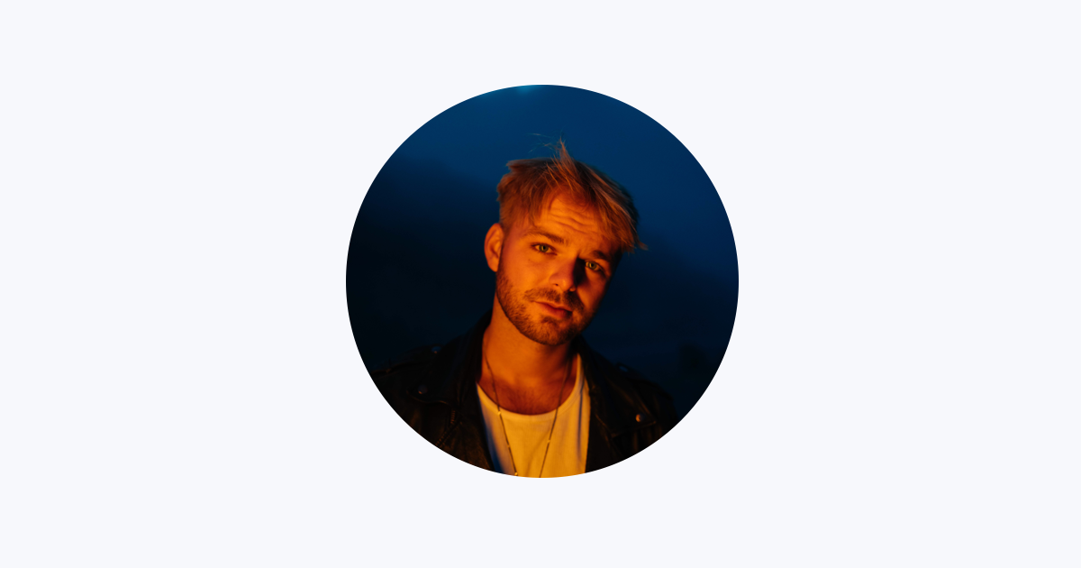 ‎Julian Place - Apple Music