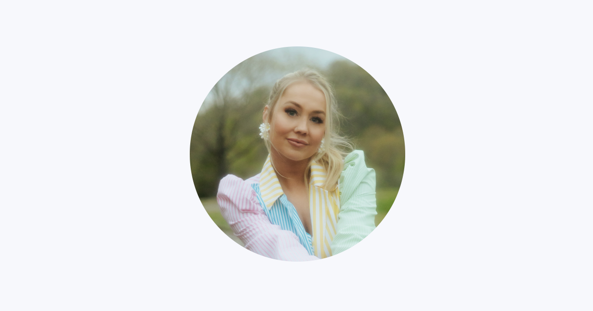 ‎RaeLynn on Apple Music