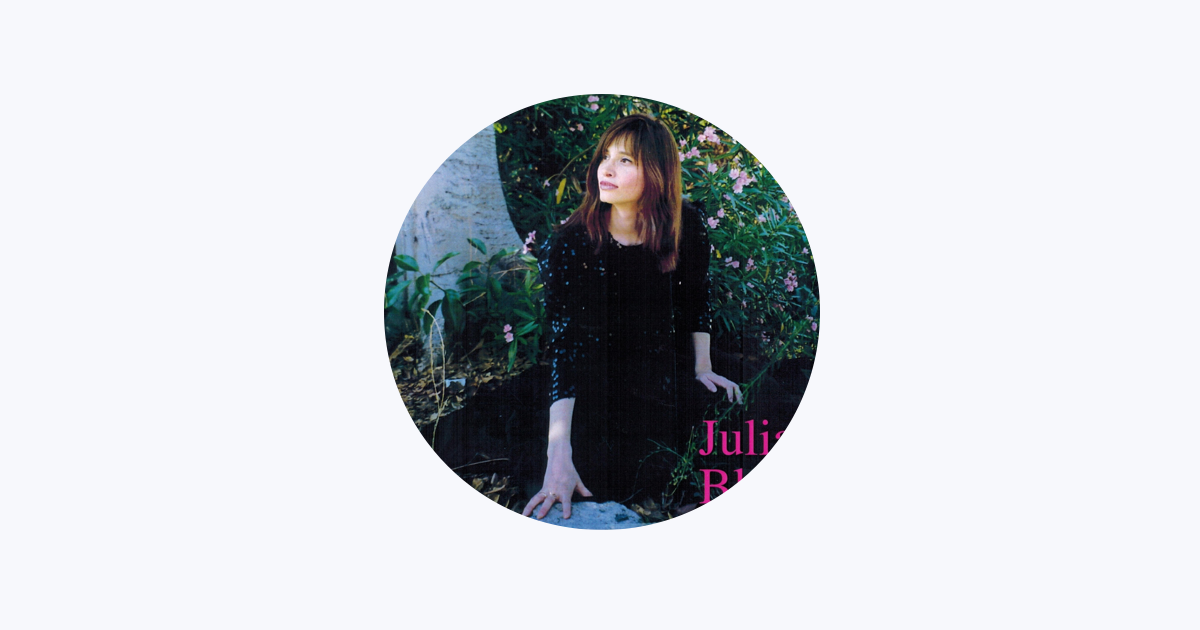 ‎Julia Blum on Apple Music