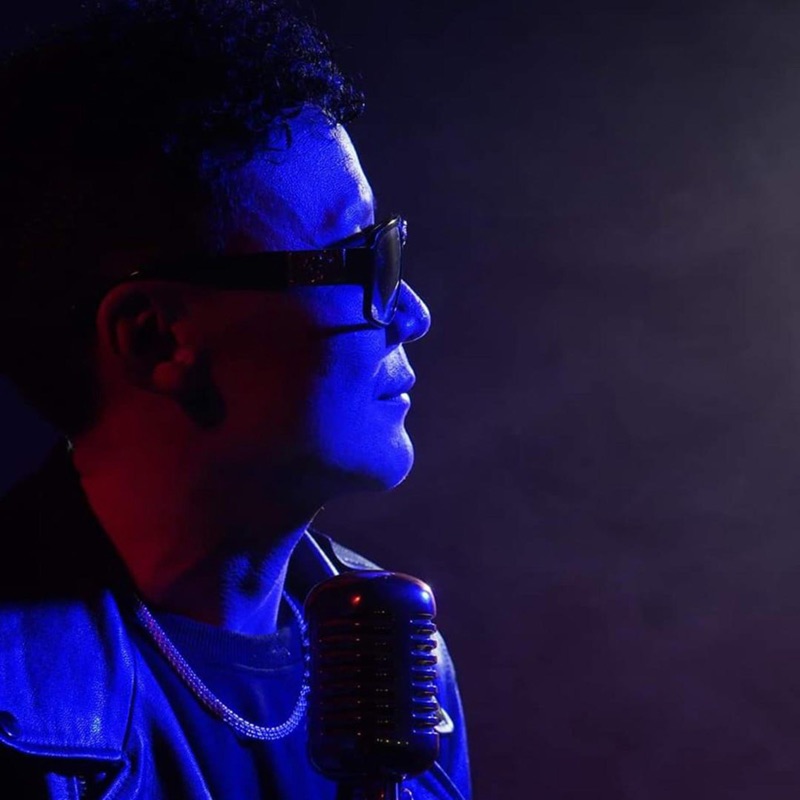 Hun Uul (Хүн Уул) - Ganbold: Song Lyrics, Music Videos & Concerts