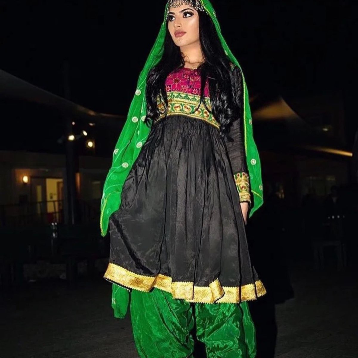 ‎Qataghanni قطغنیの「Afg Mast Song (آهنگ بسیار شاد افغانی جوره نداری ...