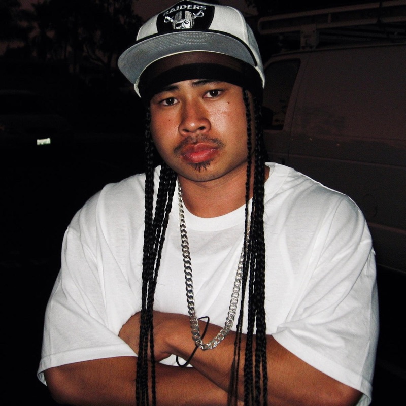Watchlist - Loco Lao: Song Lyrics, Music Videos & Concerts