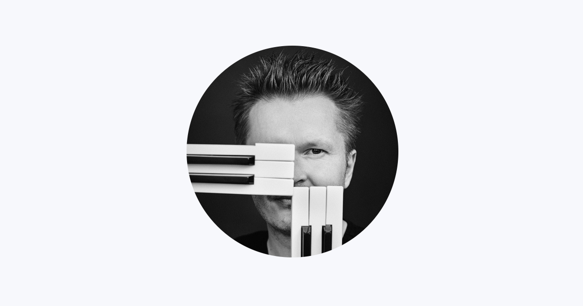 ‎Kristjan Randalu en Apple Music