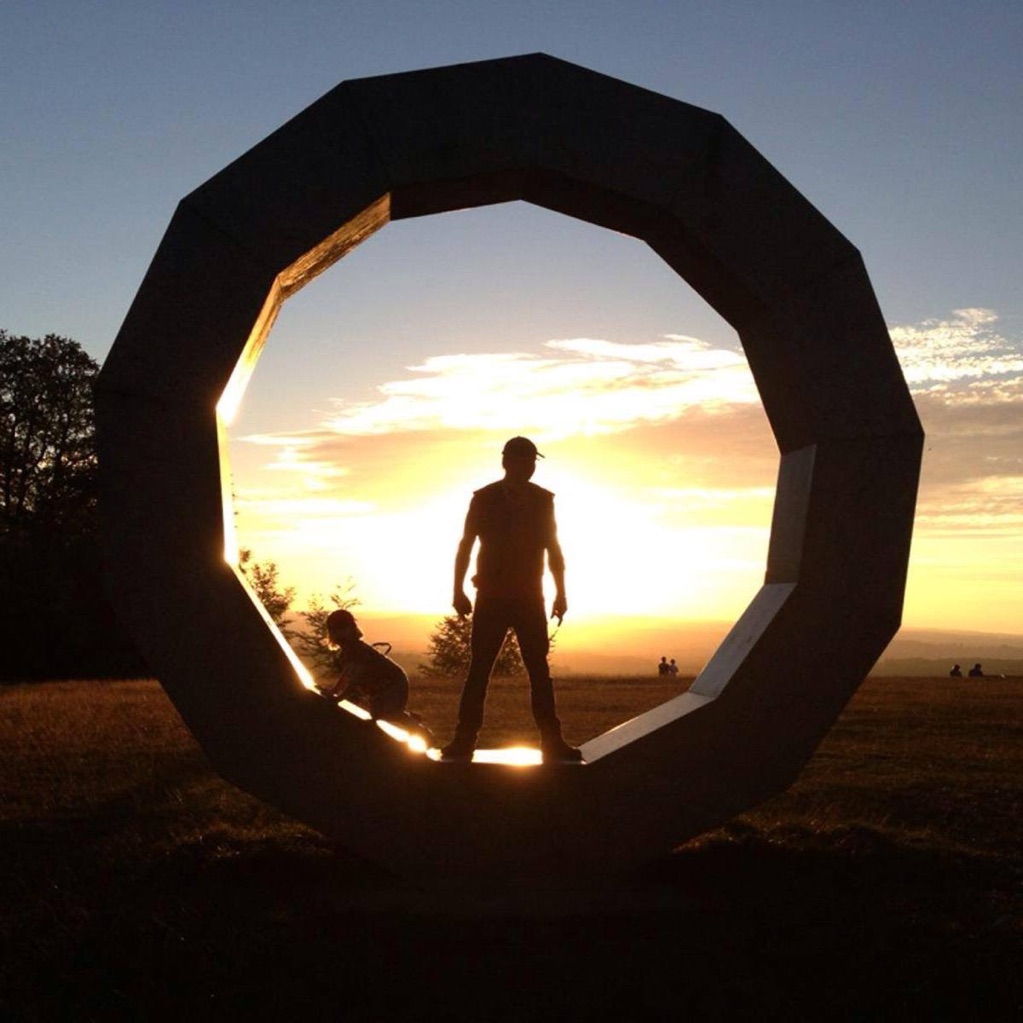 MR QUEST songs and albums | full Official Chart history