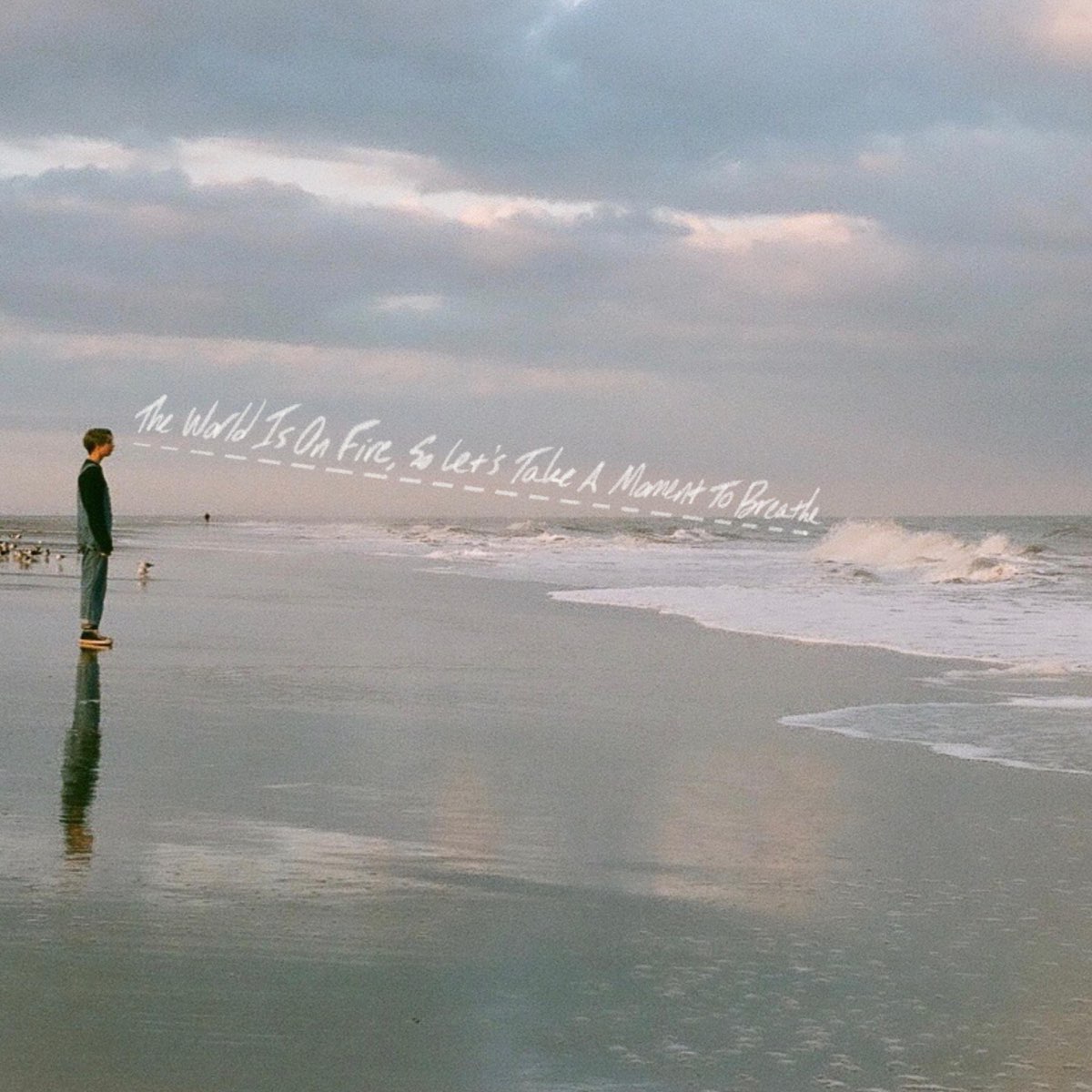 ‎The World Is On Fire, So Let's Take a Moment To Breathe - EP - Album by Isabelle Hyde - Apple Music