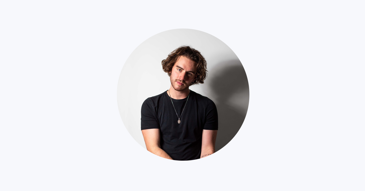 ‎Andrew Marshall on Apple Music
