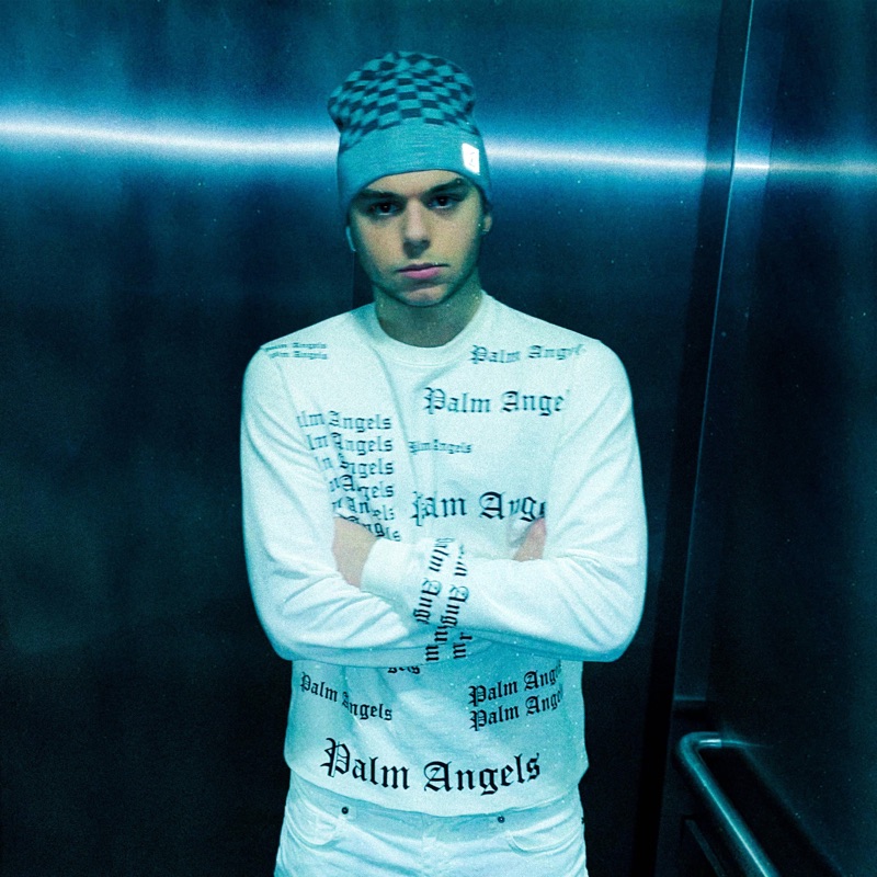 Fani Boy - LAVAREDO: Song Lyrics, Music Videos & Concerts