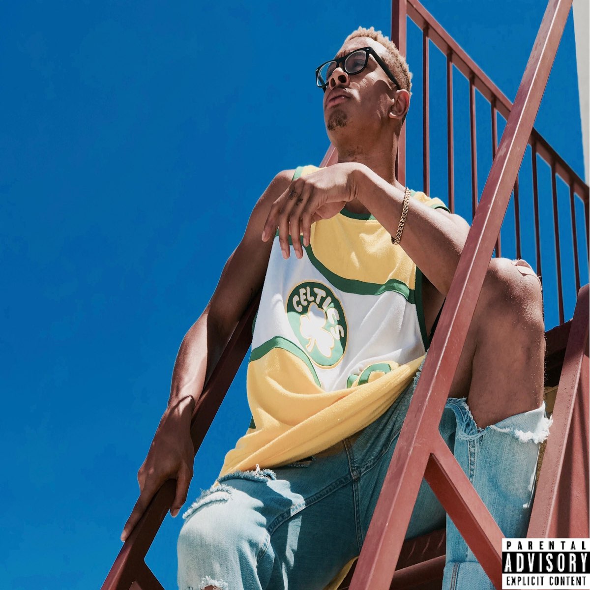 Play Bust - Single” álbum de Lovell Howell en Apple Music