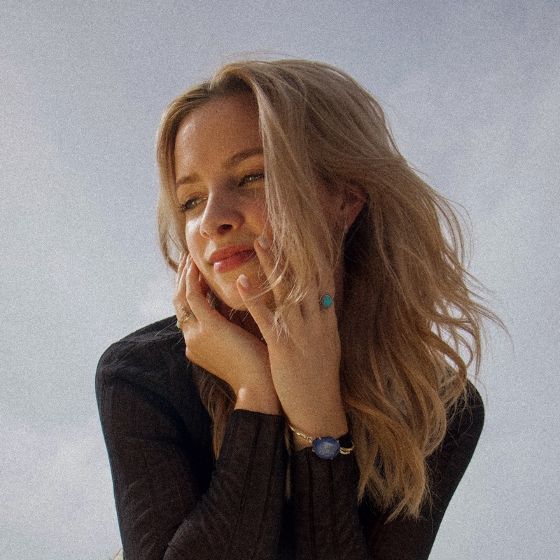 Go Now - OLIVIA: Song Lyrics, Music Videos & Concerts