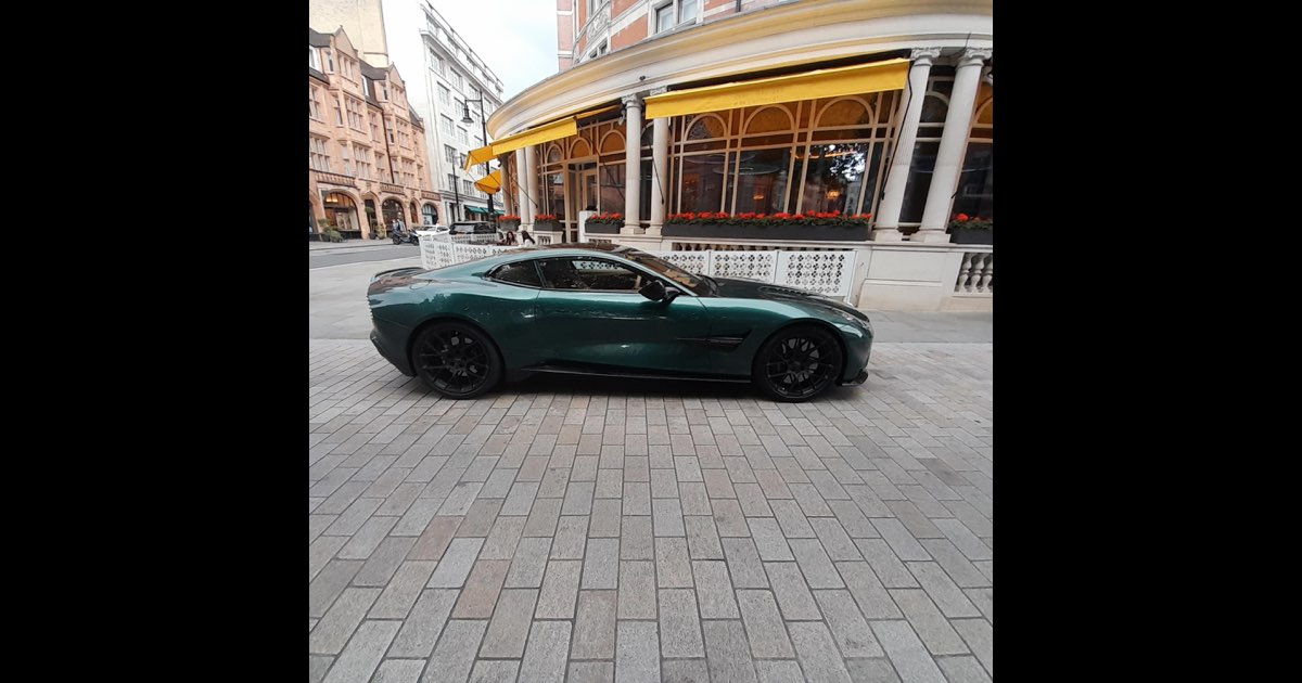 ‎TOM ICONIC GETS SLAPPED, FEELINGS HURT BAD BY APOLLO STIG, THE SUPERCAR ARTIST - Single - Album ...