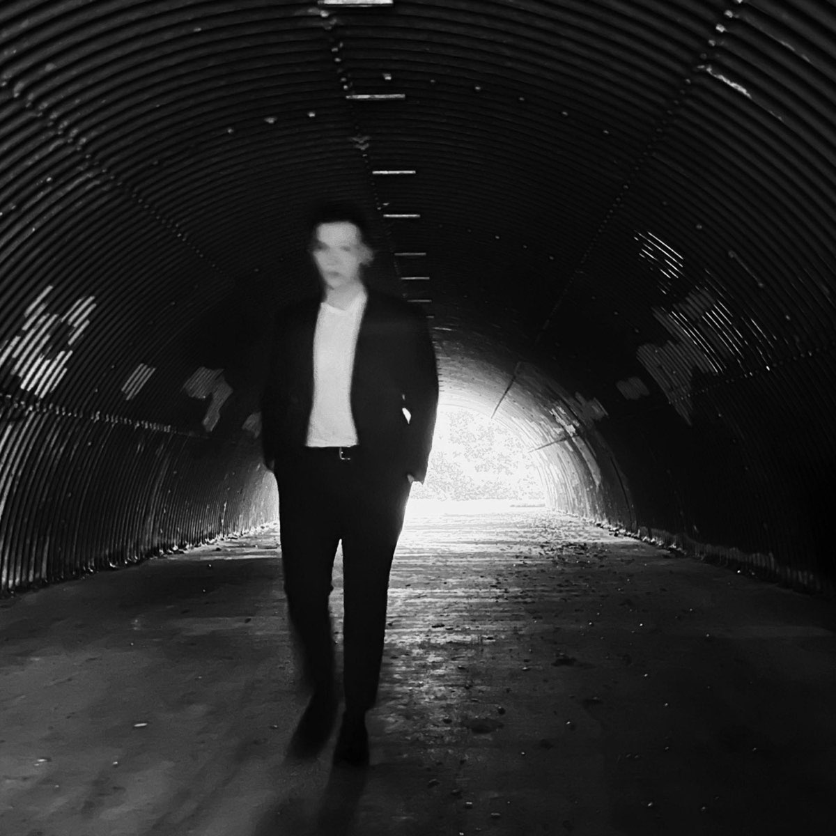 ‎Devastated - (LØUD! Remix) - Single - Album by Thomas Byram - Apple Music