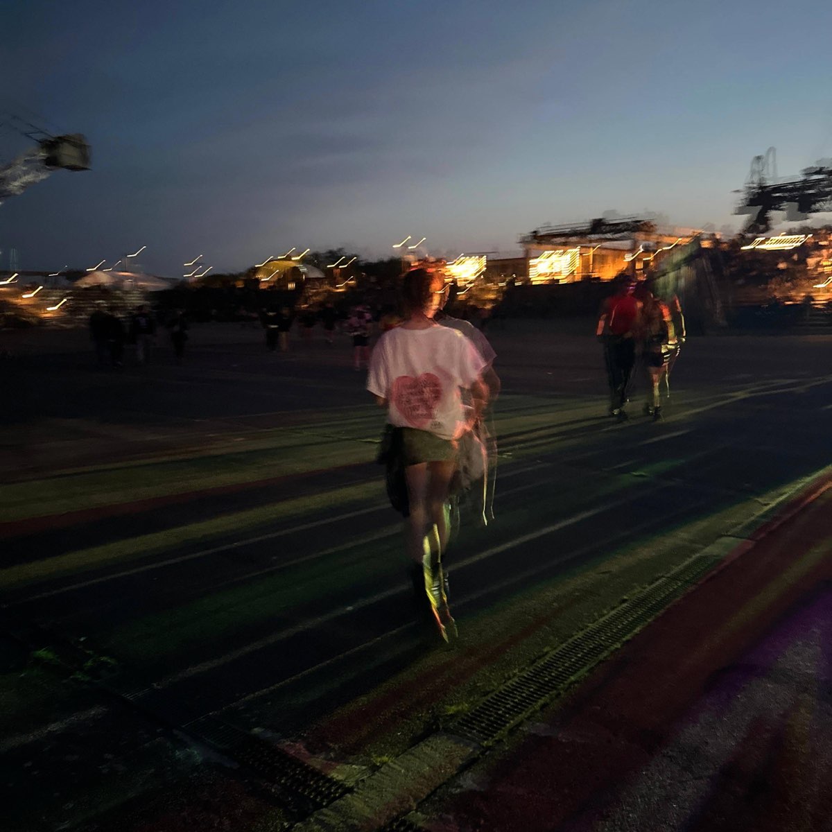 ‎Müde (feat. Urwirt) - Single - Himmelblauのアルバム - Apple Music