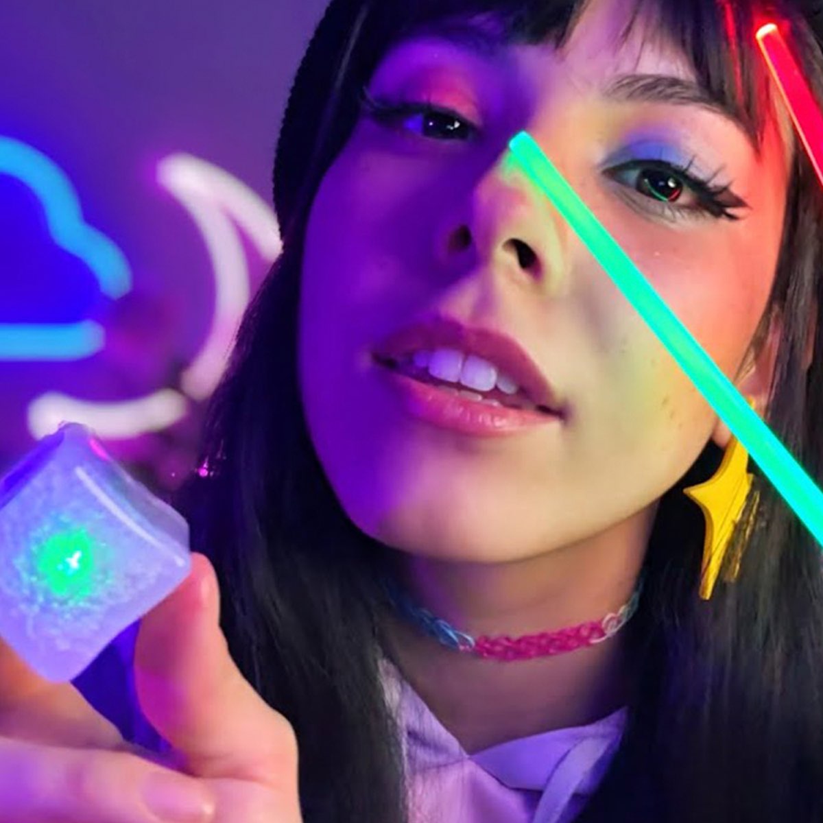 ‎ASMR Follow My Instructions but it’s Different For Everyone (Cute Rp ...