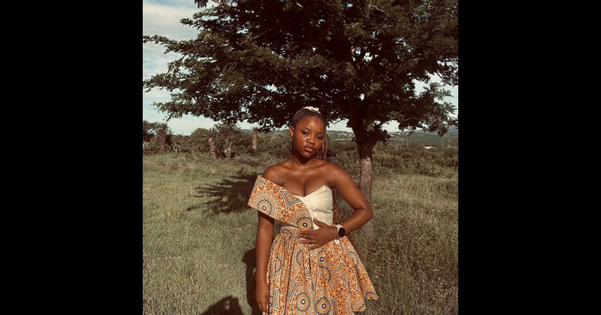 Infinite 2 Piano” álbum de Mount LYN & LEO MOON DJ en Apple Music