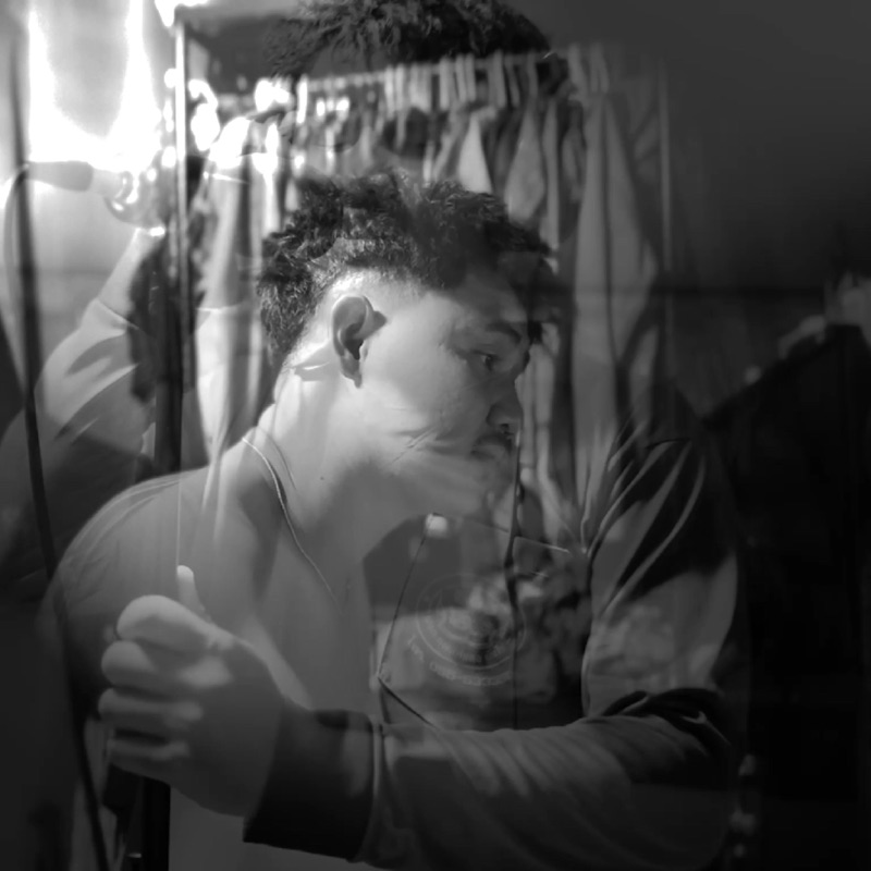 ทำไมจะไม่รู้สึก - Yxx: Song Lyrics, Music Videos & Concerts