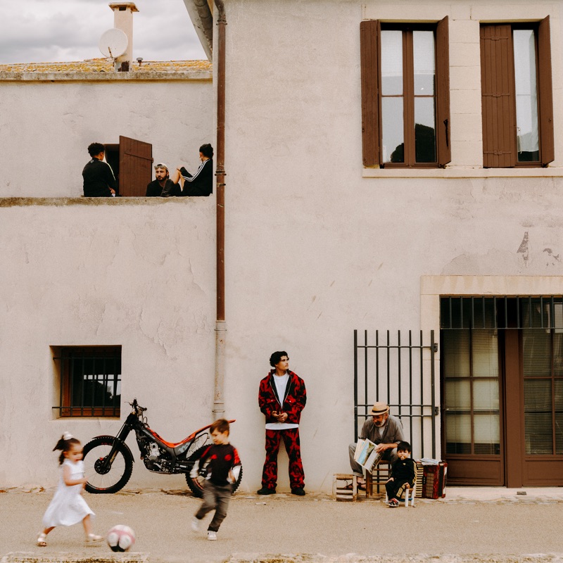 Imagine - Carbonne: Song Lyrics, Music Videos & Concerts