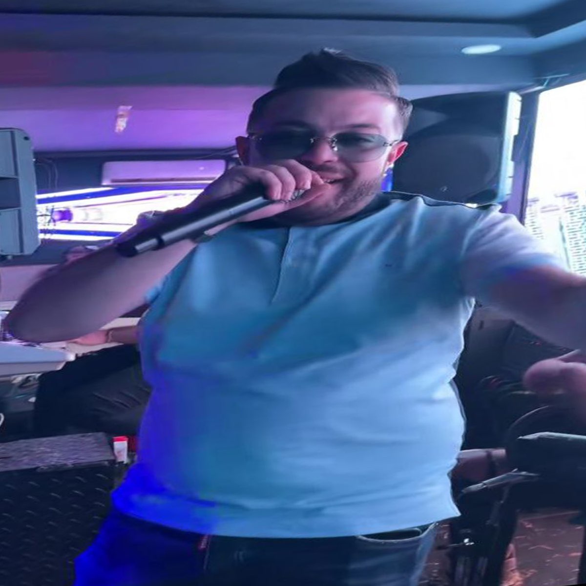 ‎Tdi Ftabssi Wtjib (feat. Manini Sahar) - Single - Album by Amine ...