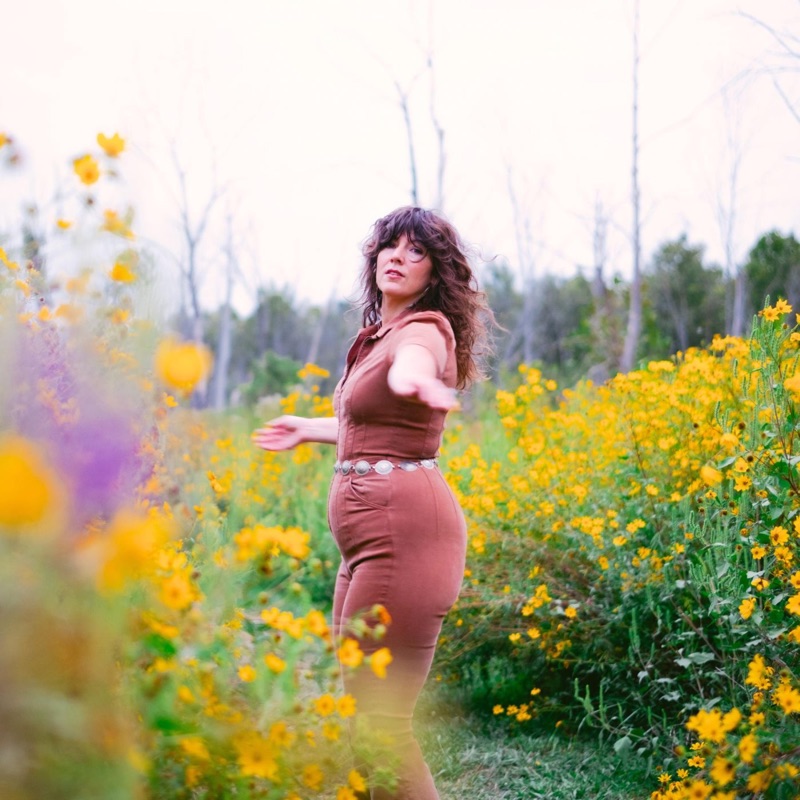 Walking in the Green Grass, No Shoes (feat. Mollie Jane, Kyshona ...