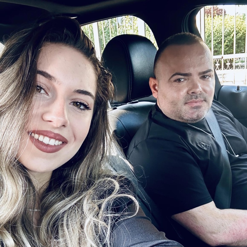 Tu radeai tu te-amuzai - Iulian Grigoras: Song Lyrics, Music Videos & Concerts