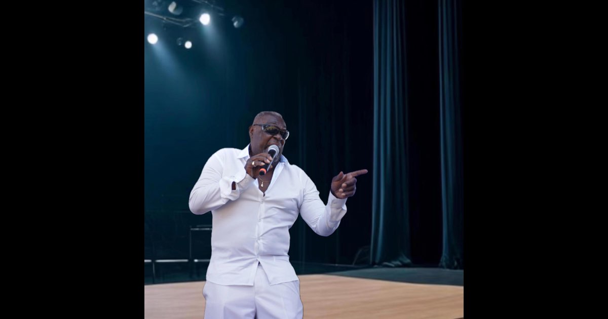 ‎YOUR THOUGHTS TURN TO ME (feat. Barrington Scott Henderson) - Single ...