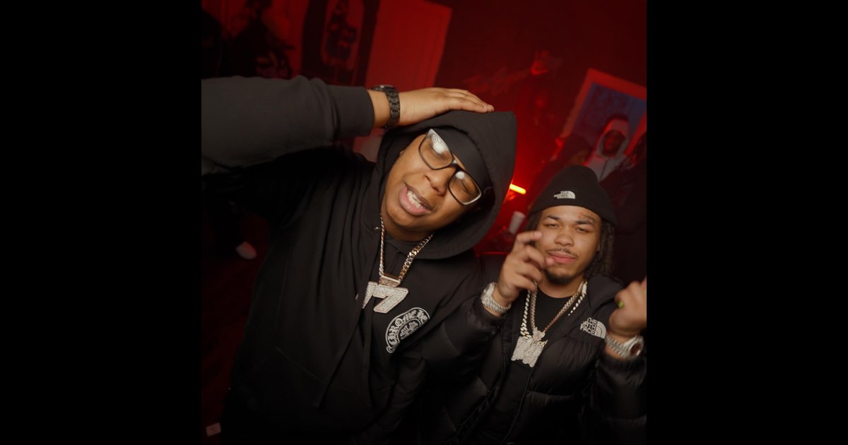 ‎Rollin (feat. VonOff1700) - Single - Album by BloodHound Q50 - Apple Music