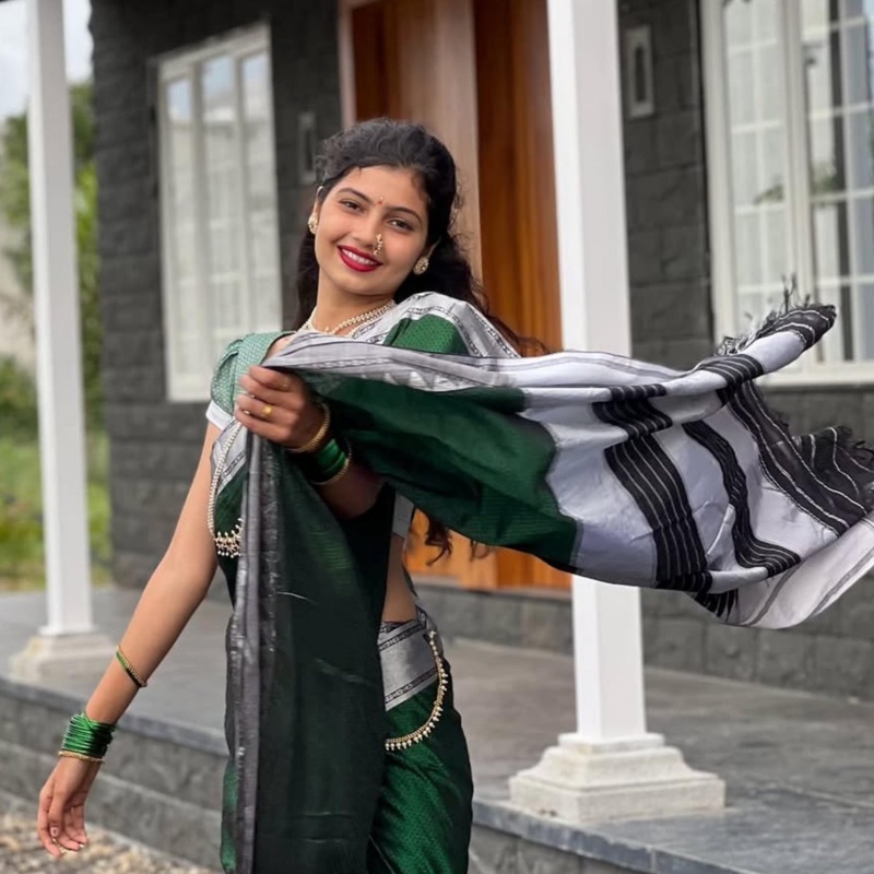 Tumi Jokhon Tokhon Mobile Diona Misscall Bangladeshi Folk Music 2025 - Music Video by Boishakhi ...