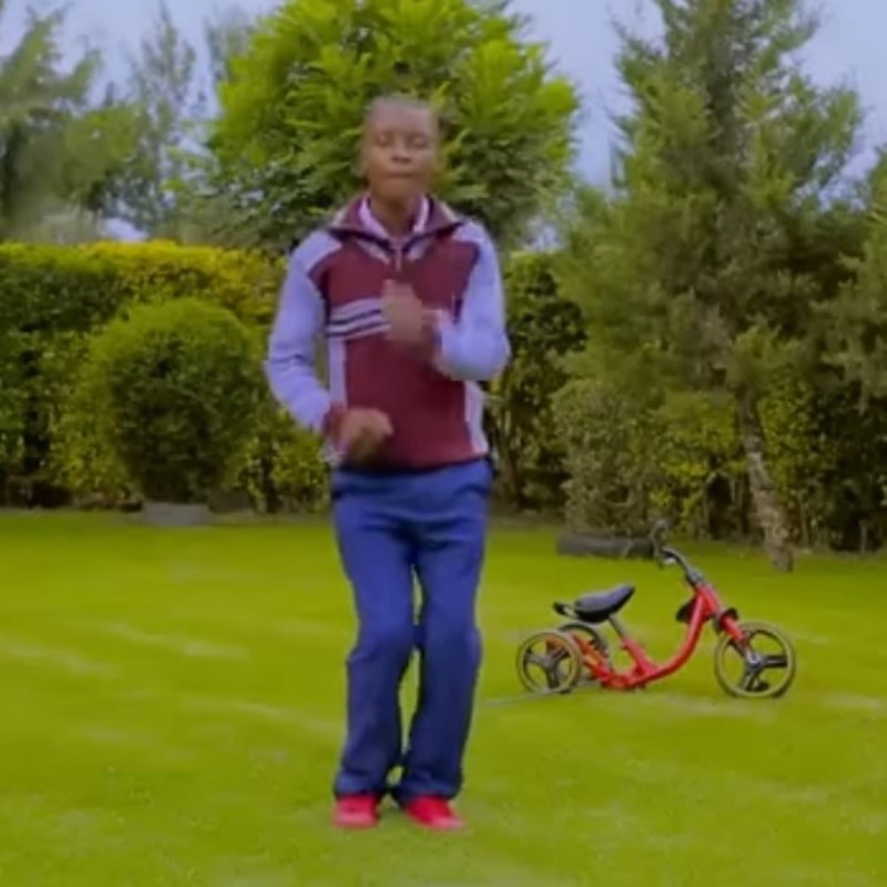 Ite Ou Ooh Mungu Nanyun - Vincent Koech Sobet: Song Lyrics, Music Videos & Concerts