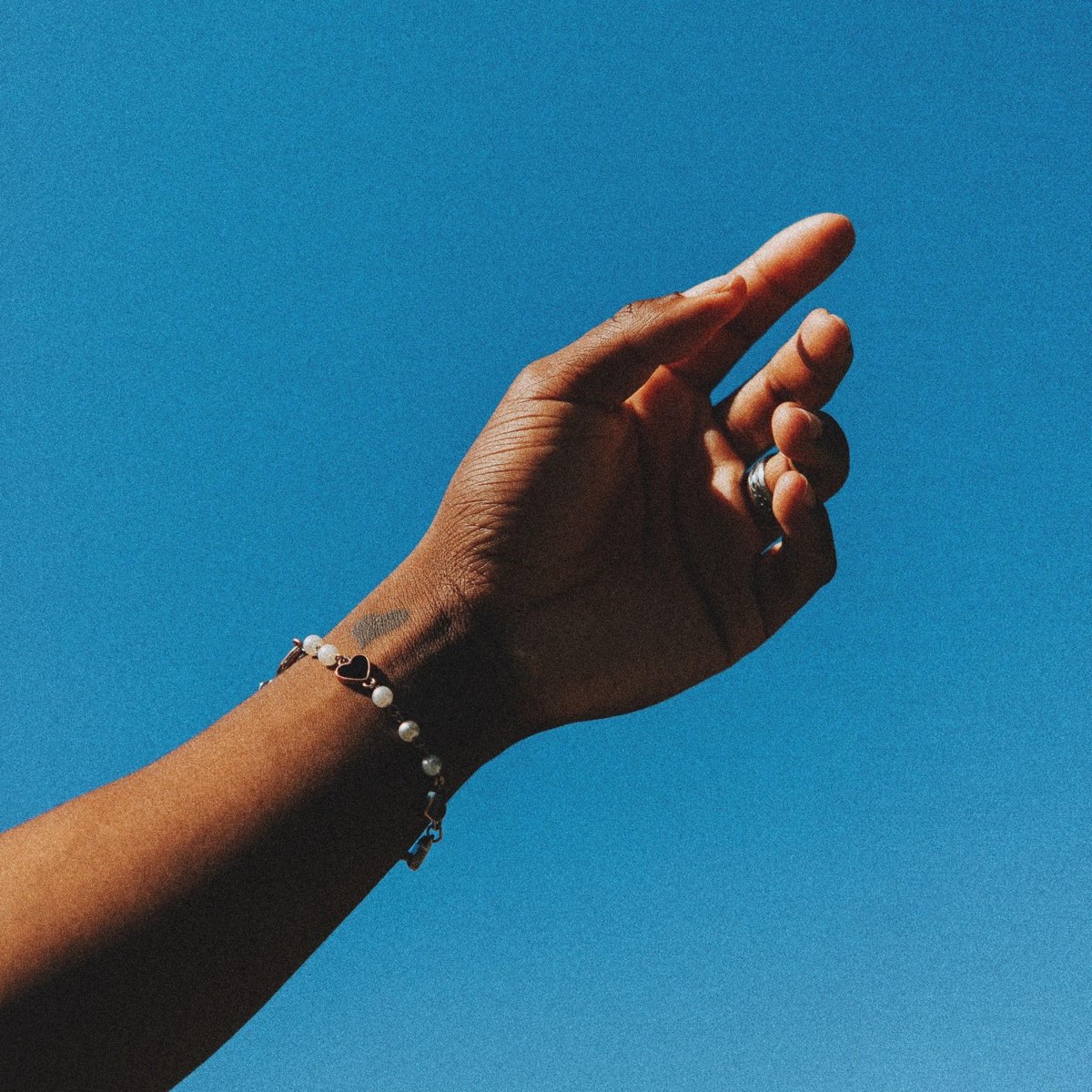 ‎Loved! - Single - Album by nobigdyl. - Apple Music