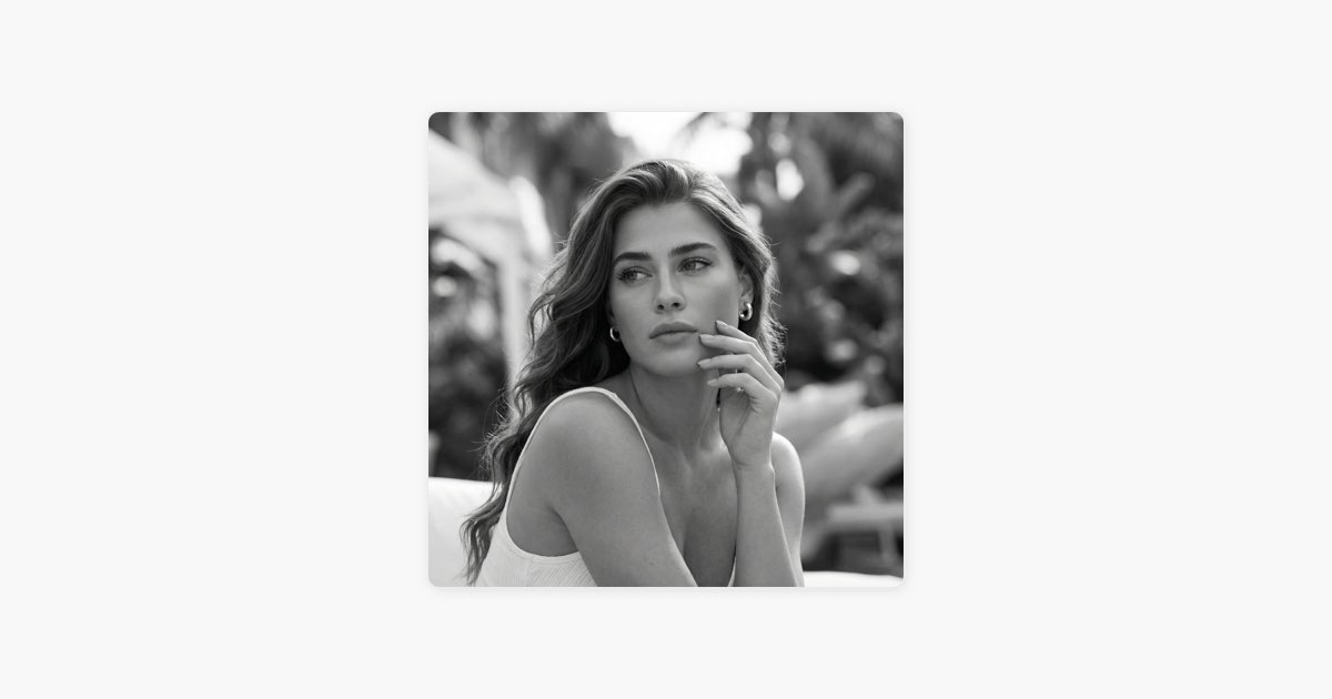 ‎Love died – låt av Intimate Vibes – Apple Music