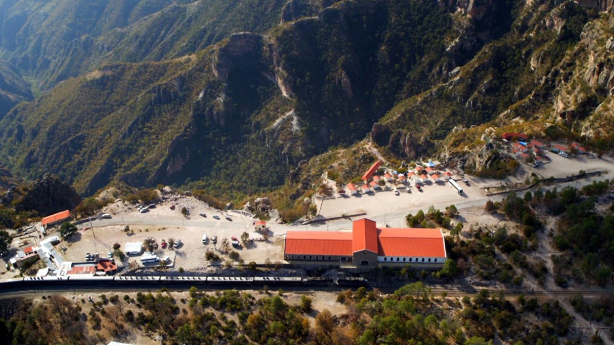 Copper Canyon Railway - World's Greatest Train Journeys From Above ...