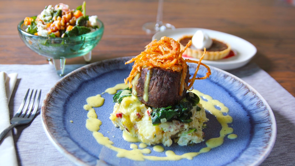 ‎My Big Steak: Executing a Three-Course Meal – Cooking Basics: What ...