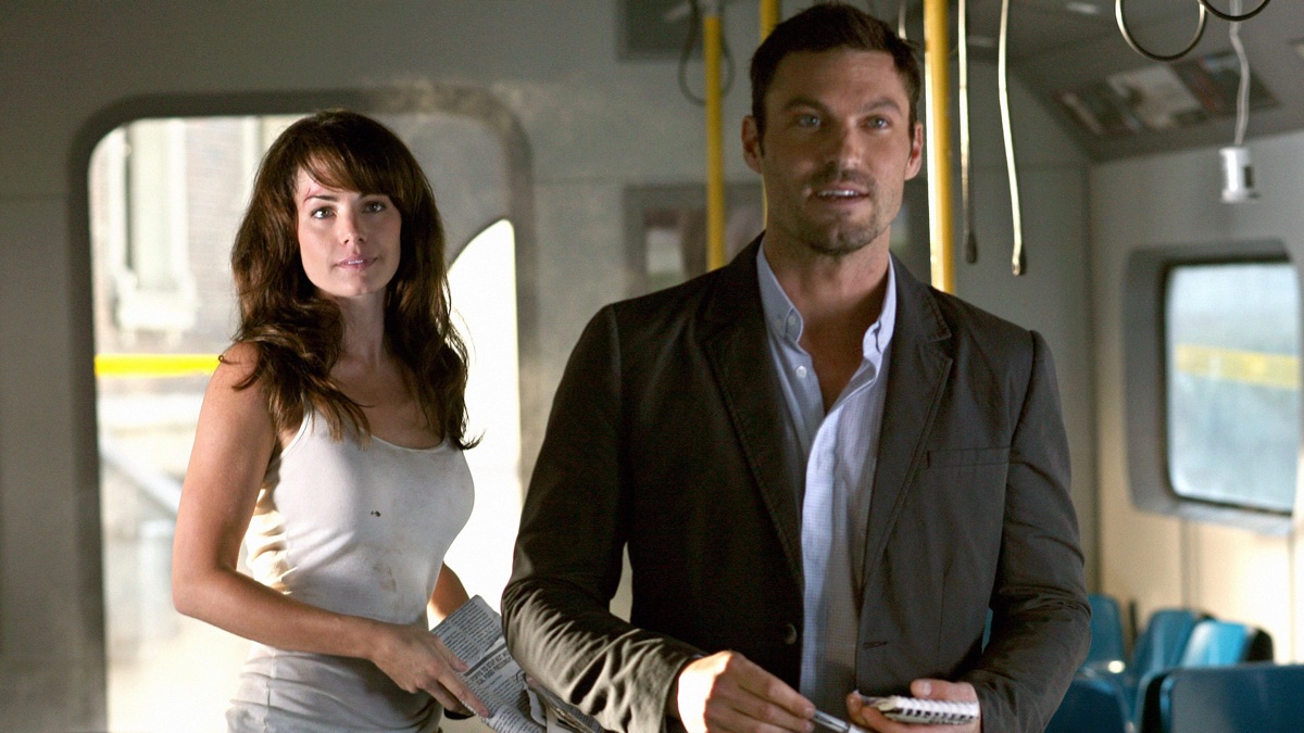 ‎Savior - Smallville (Series 9, Episode 1) - Apple TV (ES)