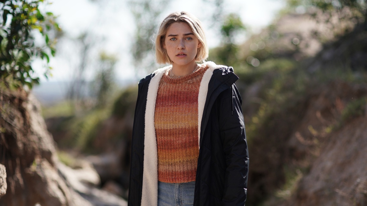 The Swarm - La Brea (Series 2, Episode 12) - Apple TV (SG)