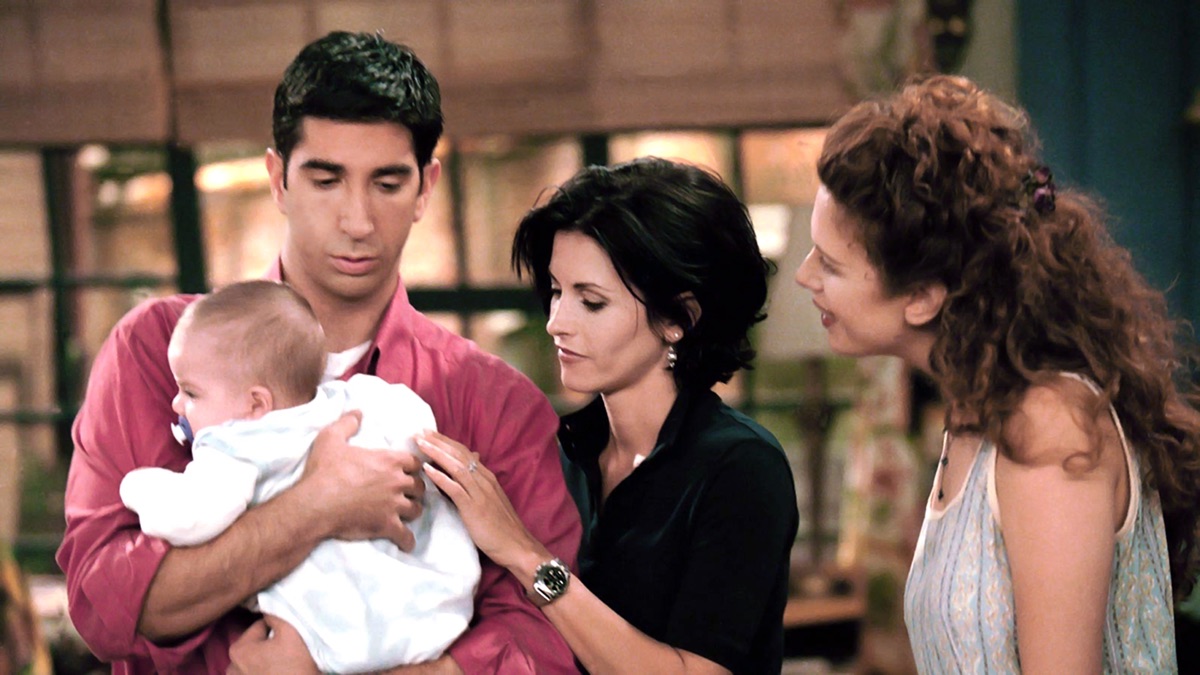‎The One with the Breast Milk - Friends (Series 2, Episode 2) - Apple ...