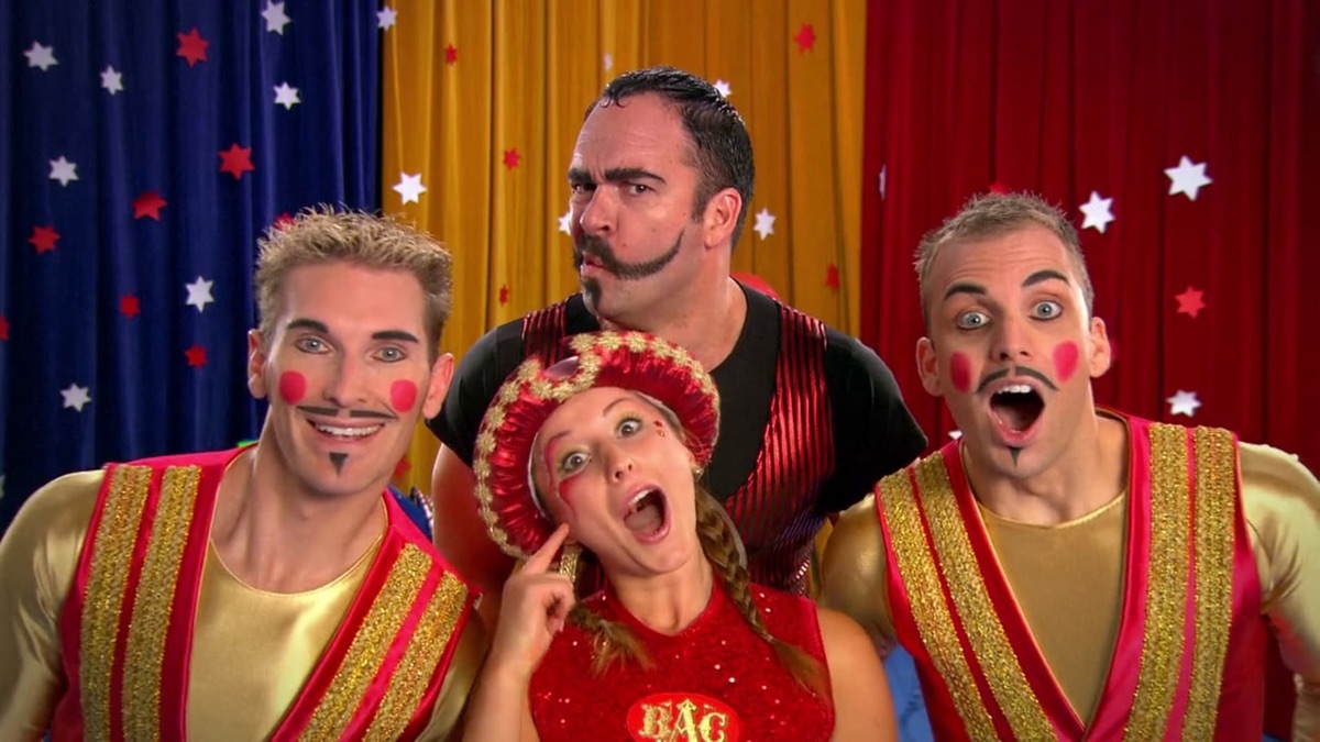 Hat Tricks – Baby Antonio's Circus (Season 1, Episode 1) - Apple TV (CA)