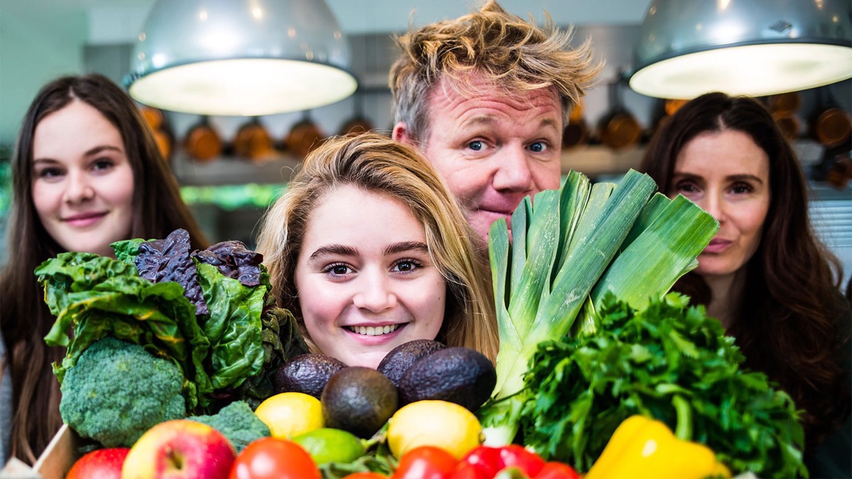 The Sunday Lunch – Matilda And The Ramsay Bunch (Season 4, Episode 1 ...