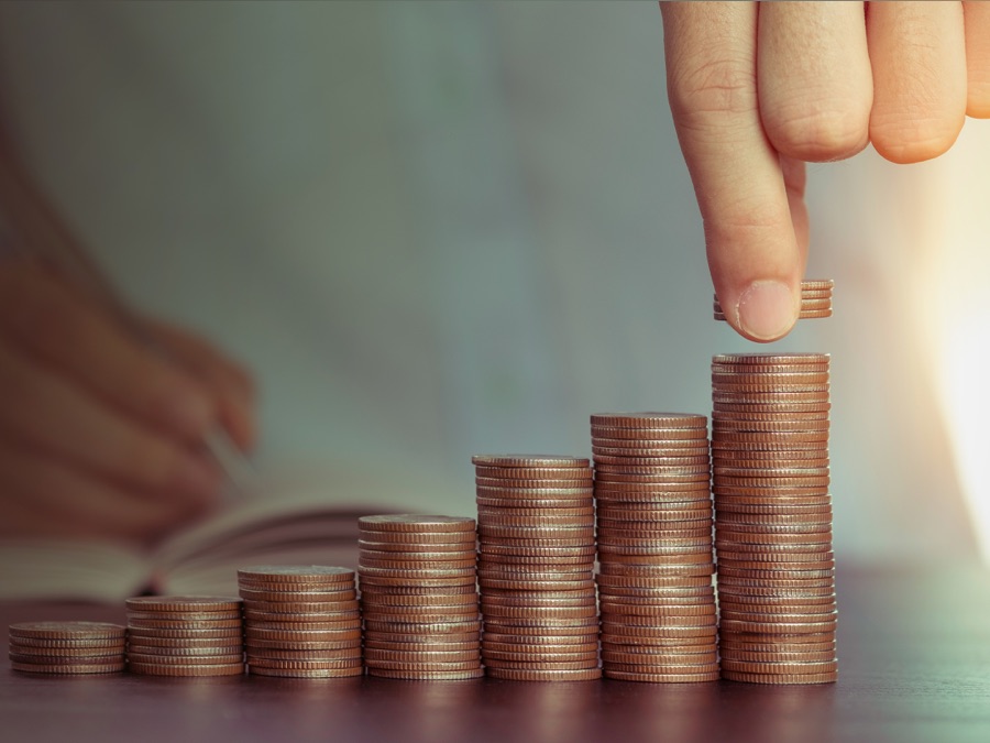 Extreme Cheapskates - Apple TV