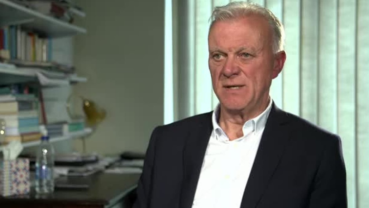 Thomas Watt Hamilton: Dunblane Massacre - Murderers and Their Mothers ...