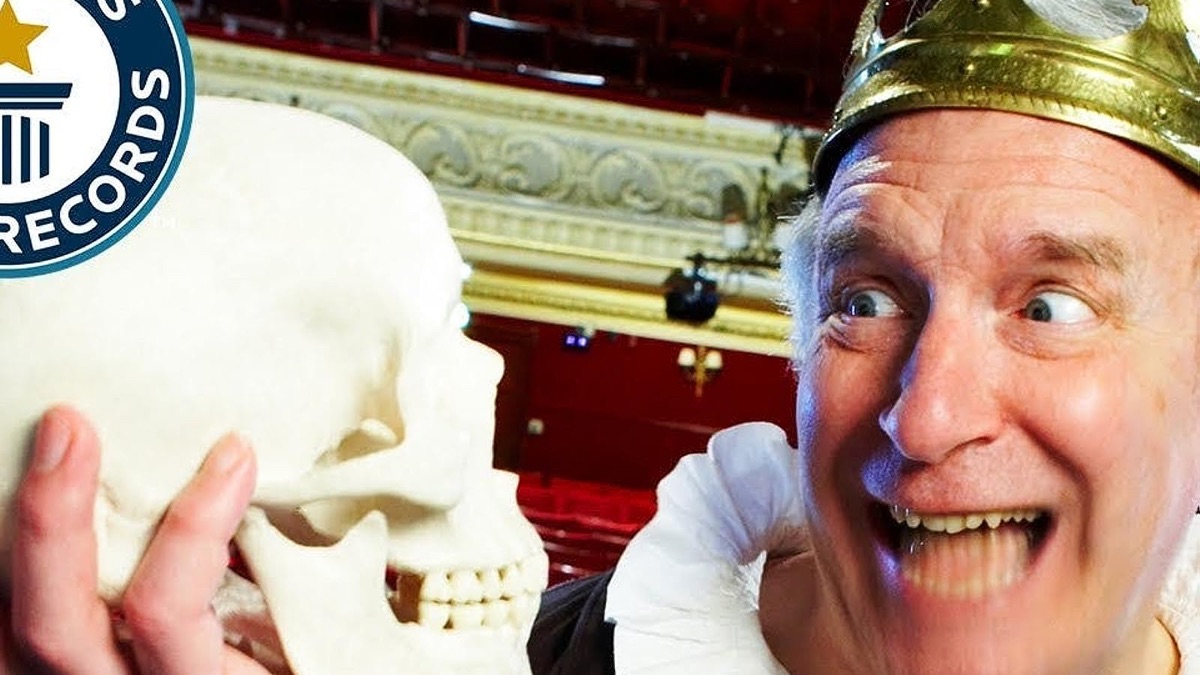 Fastest Talker - Guinness World Records (Season 1, Episode 49) - Apple TV