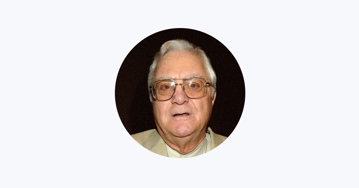 ‎Pat Cooper - Movies, TV Shows, and Music - Apple Snapshot